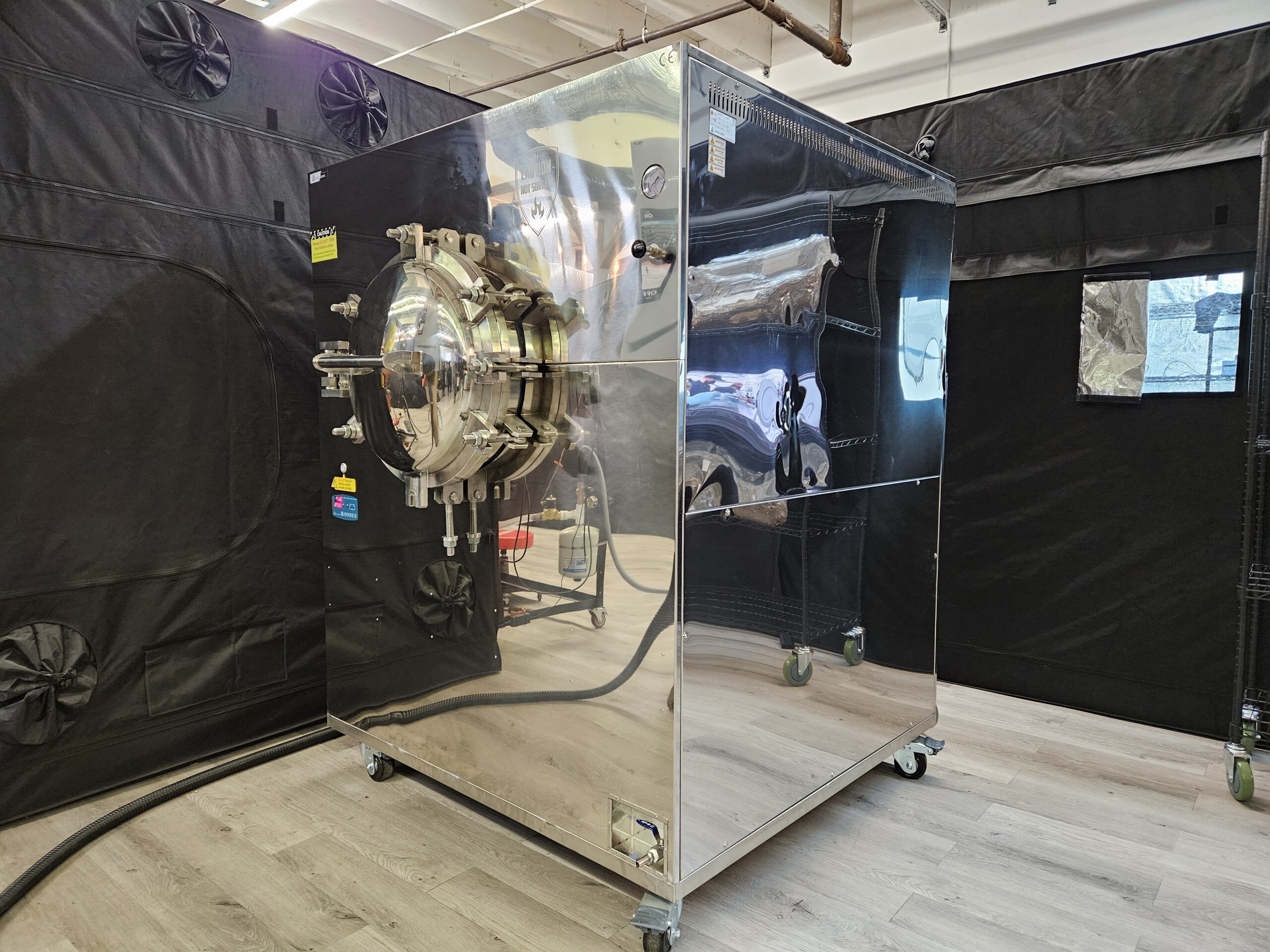 One Autoclave, Big Impact: Black Forest's 1200lb Per Cycle Autoclave ...